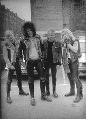 Black Uniforms - discography, line-up, biography, interviews, photos