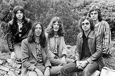 Camel - Discografía, line-up, biografía, entrevistas, fotos