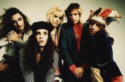 Celebrity Skin - discography, line-up, biography, interviews, photos