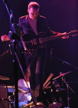 Edwyn Collins - discography, line-up, biography, interviews, photos