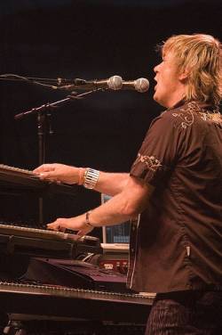 Geoffrey Downes - discography, line-up, biography, interviews, photos