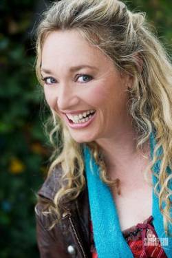Jane Bogaert - discography, line-up, biography, interviews, photos