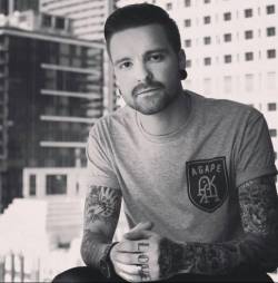 Matty Mullins - discography, line-up, biography, interviews, photos