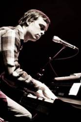 Peter Broderick - discography, line-up, biography, interviews, photos