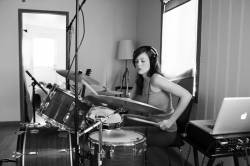 Sara Radle - discography, line-up, biography, interviews, photos