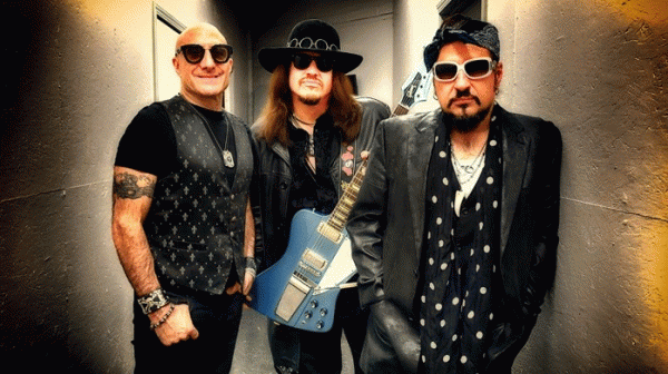 Supersonic Blues Machine - discography, line-up, biography, interviews ...