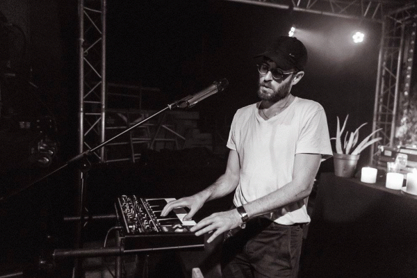 Sydney Valette - discographie, line-up, biographie, interviews, photos