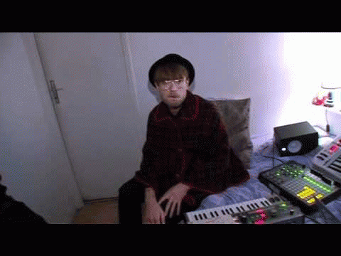 Sydney Valette - discographie, line-up, biographie, interviews, photos