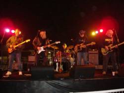 The Chantays - discography, line-up, biography, interviews, photos