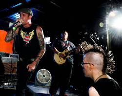 The Generators - discography, line-up, biography, interviews, photos