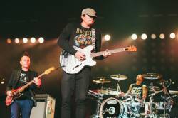 Tom DeLonge - discography, line-up, biography, interviews, photos