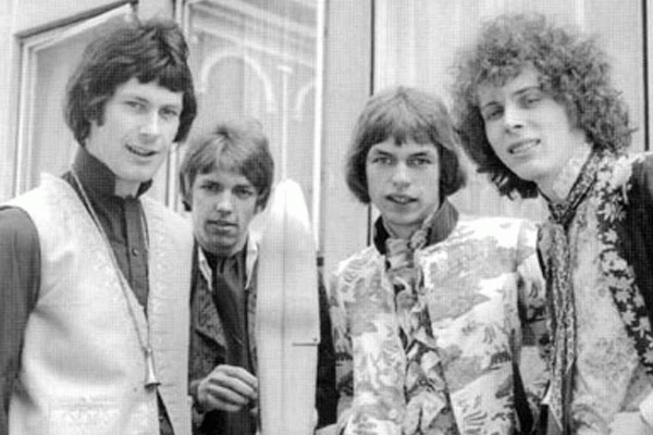 Tomorrow - discography, line-up, biography, interviews, photos