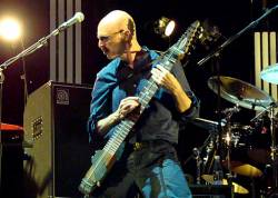 Tony Levin - discography, line-up, biography, interviews, photos